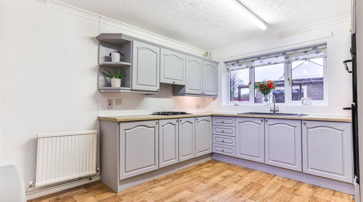 2a Studfall Avenue, Corby. - Chris George The Estate Agent