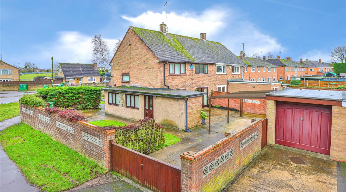 2a Studfall Avenue, Corby. - Chris George The Estate Agent